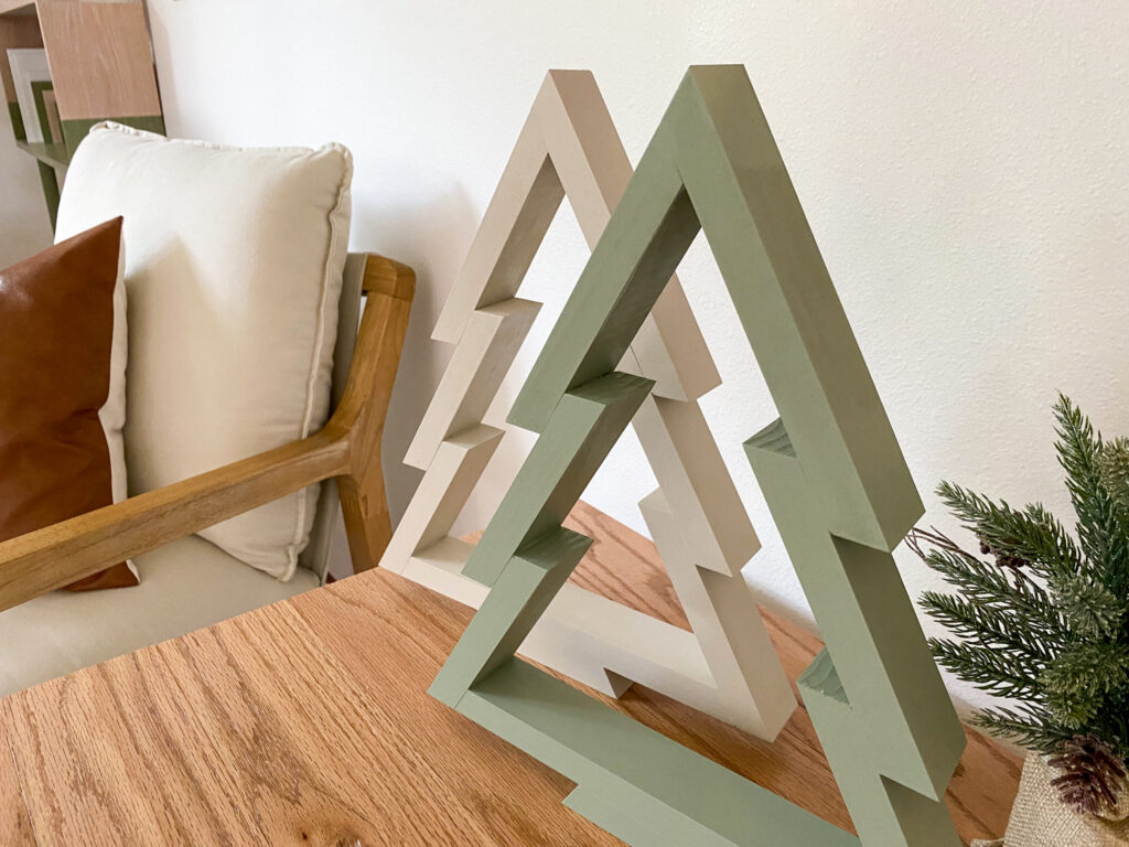 A Beautiful and Simple Christmas Decoration: DIY Wood Christmas Tree ...